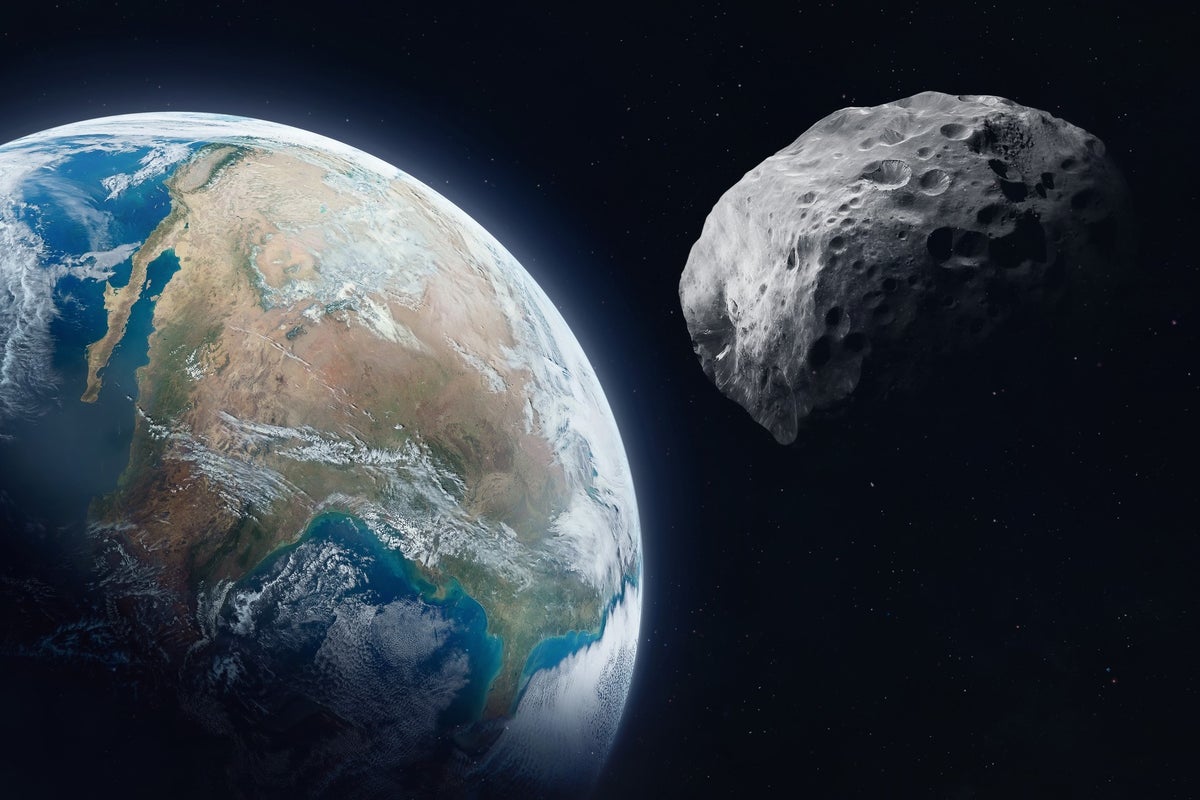 Asteroid will strike Earth later today, astronomers say – but it should ...