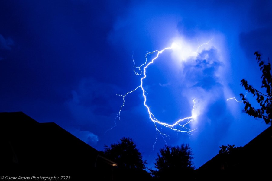 Where and when are lightning deaths most common in the U.S.?