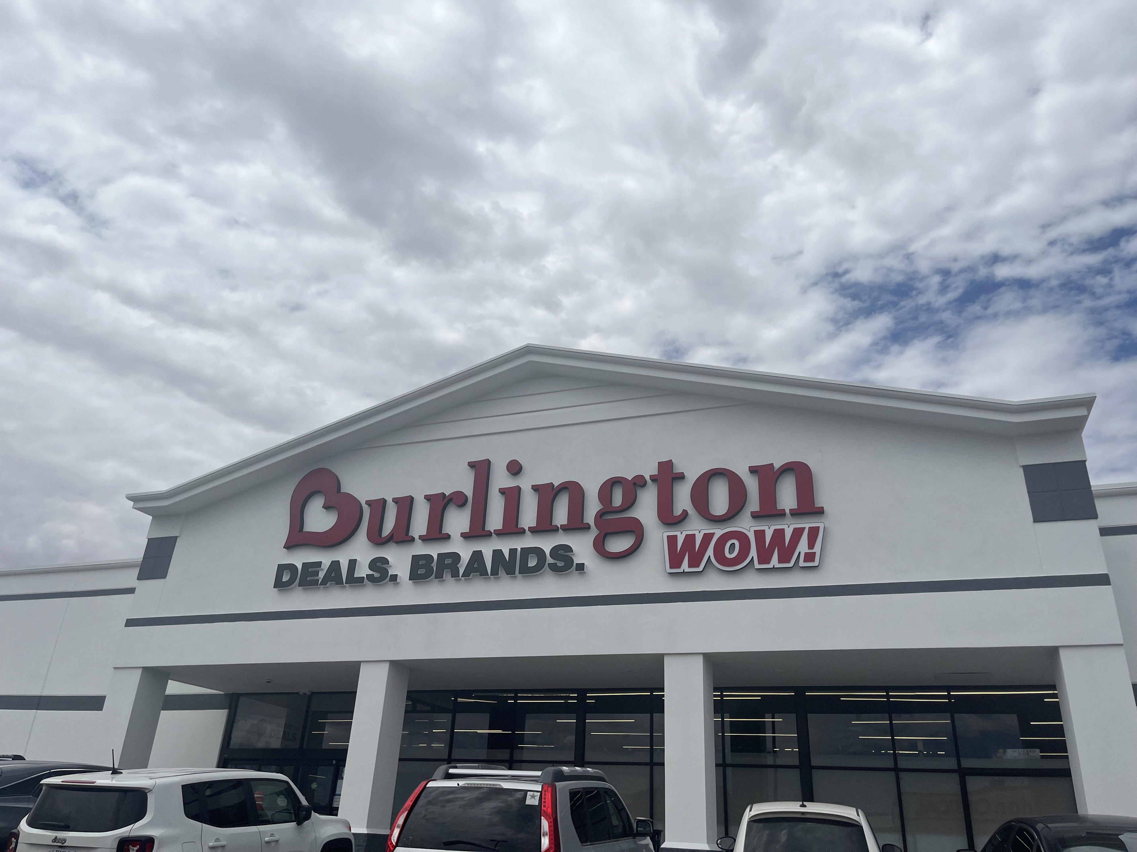 Will stores be open Christmas Eve? Store hours for Target, Walmart, Ross