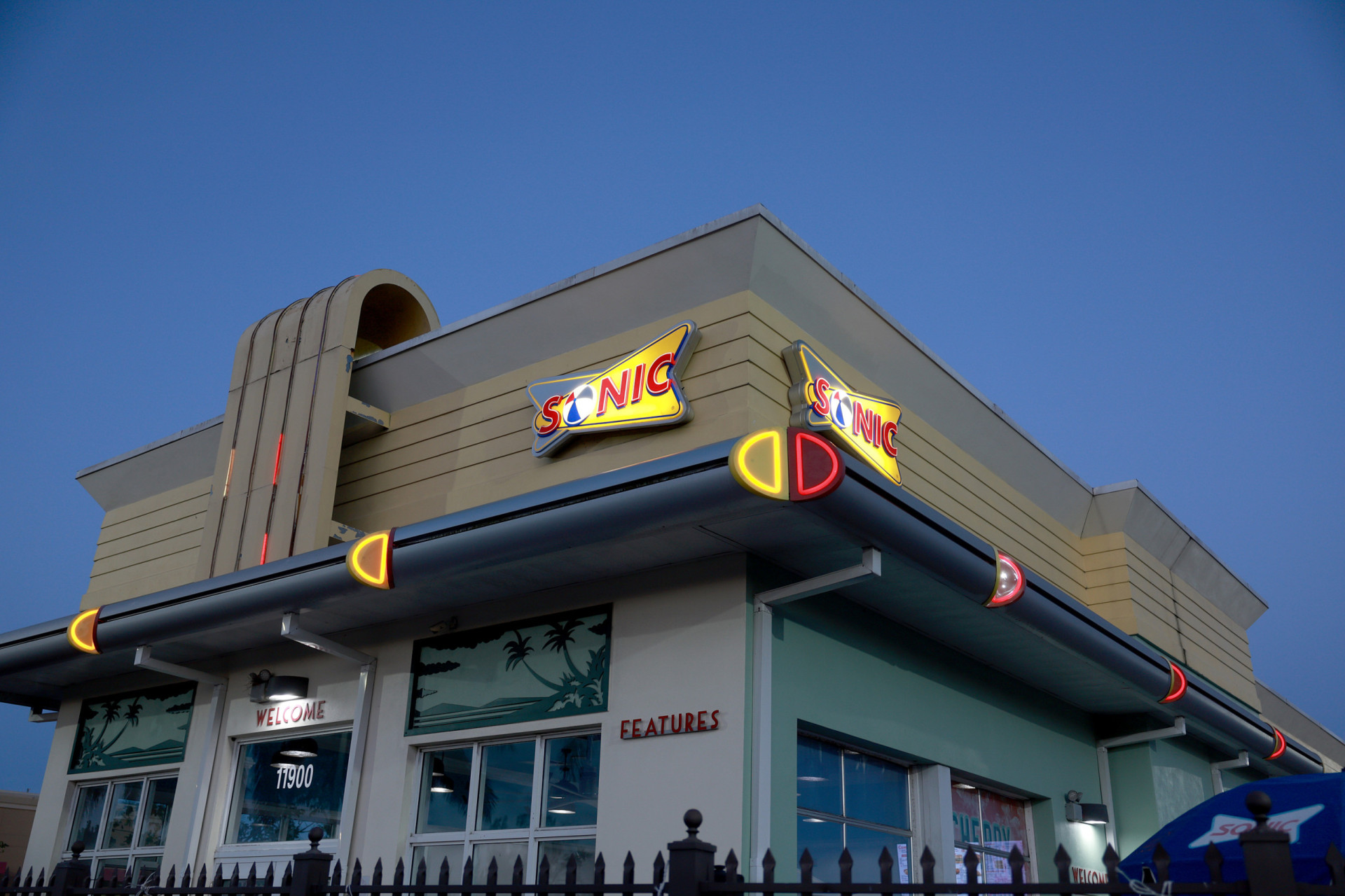 The world’s 30 biggest fast-food chains