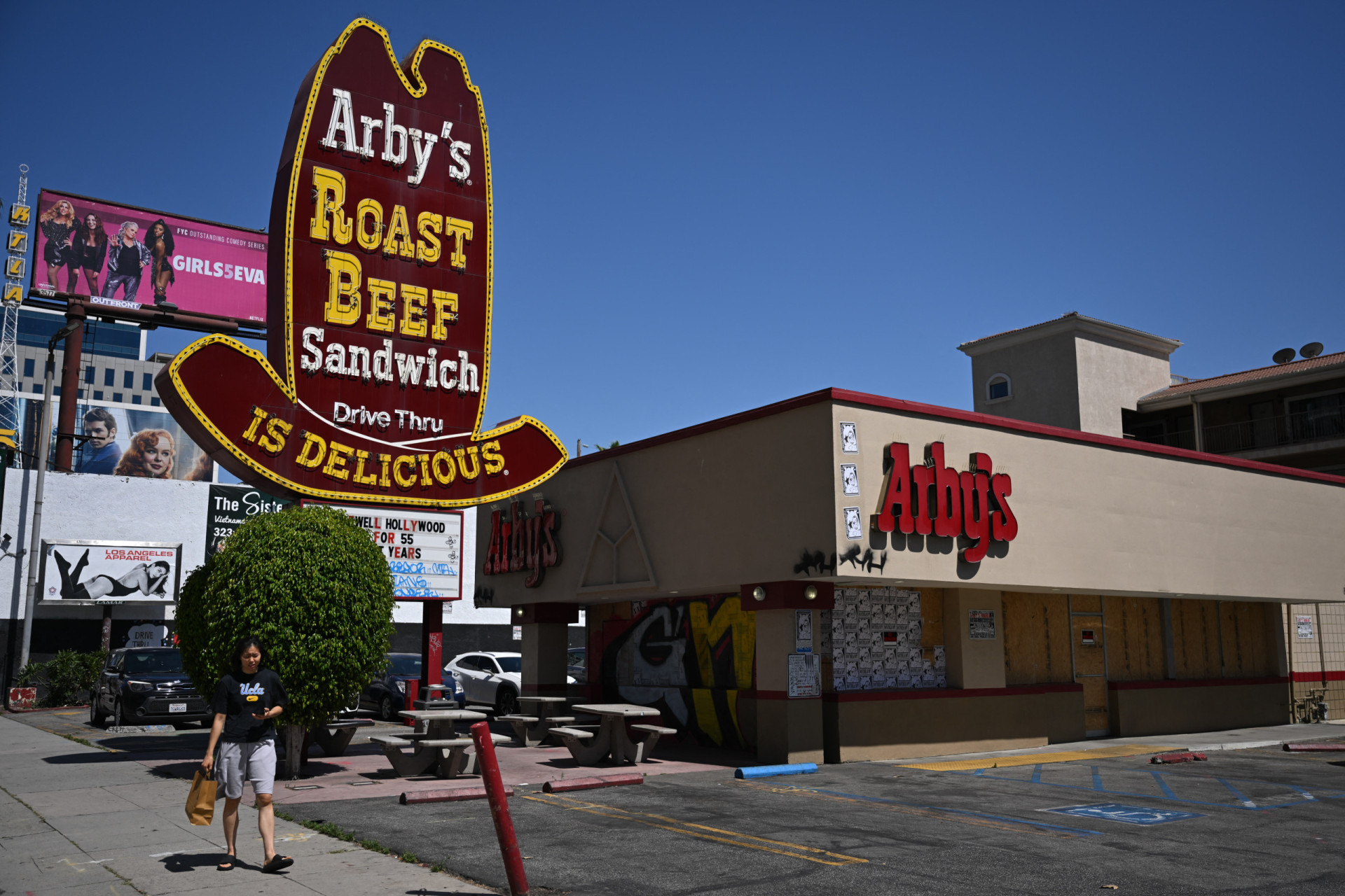 The world’s 30 biggest fast-food chains