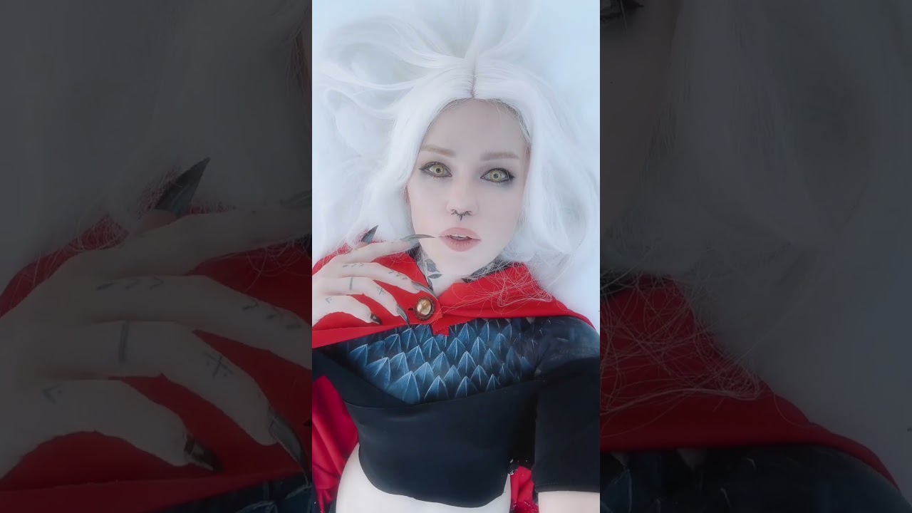 Manon Blackbeak Cosplay Tutorial