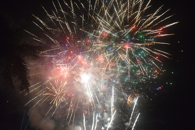 Heading to Naples July 4 parade, fireworks? Street closings, parking ...
