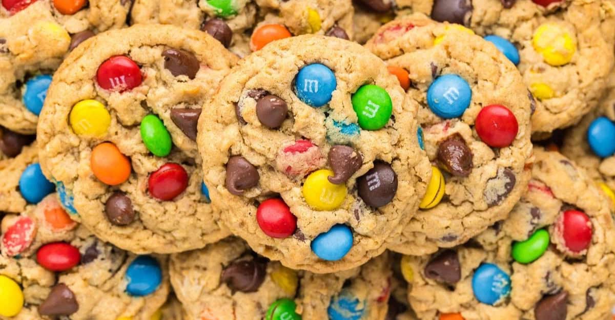 17 Delicious M&M Dessert Recipes That Are Fun For All Ages