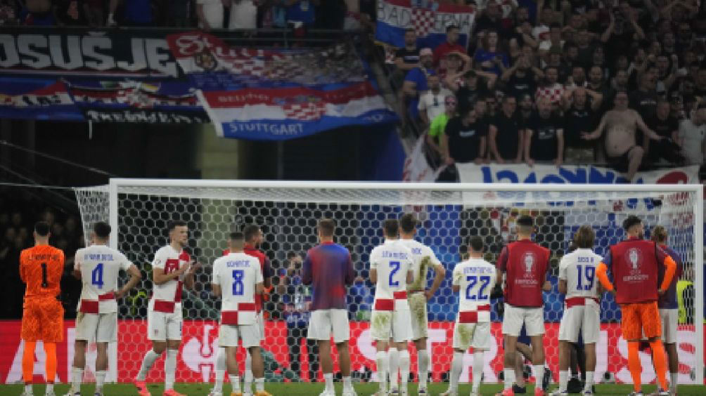 ¡Otra Vez! Croacia es nuevamente multada por la UEFA por ... ¡Otra Vez! Croacia es nuevamente multada por la UEFA por ...