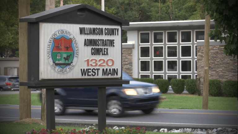 Williamson County Schools vote to rescind prior opposition to school vouchers in 10-2 vote