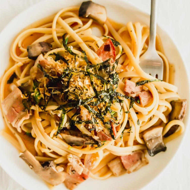 Wafu Pasta (Japanese-Style Pasta)