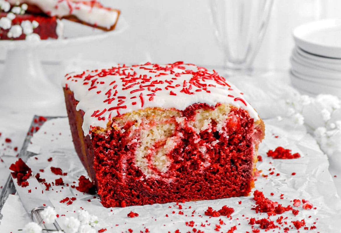 21 moist, flavorful loaf cakes perfect for breakfast or dessert