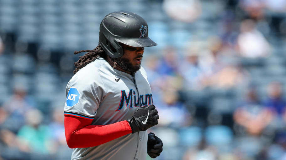 MLB Insider Weighs in on How Yankees Should Attack Trade Deadline MLB Insider Weighs in on How Yankees Should Attack Trade Deadline