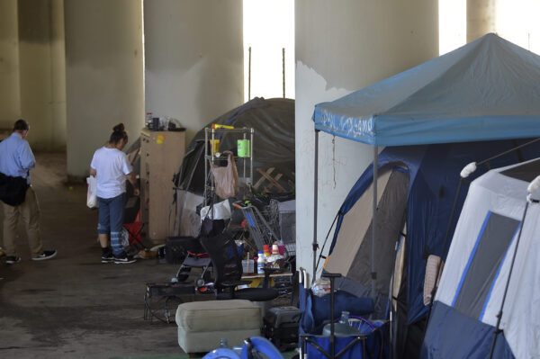 LA County board OKs $637 million for homelessness services