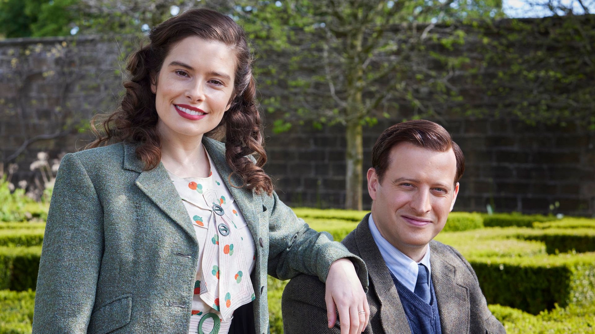 All Creatures Great and Small stars Nicholas Ralph and Rachel Shenton ...