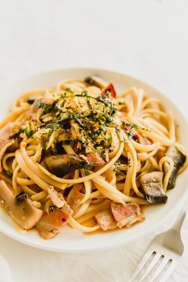 Wafu Pasta (Japanese-Style Pasta)