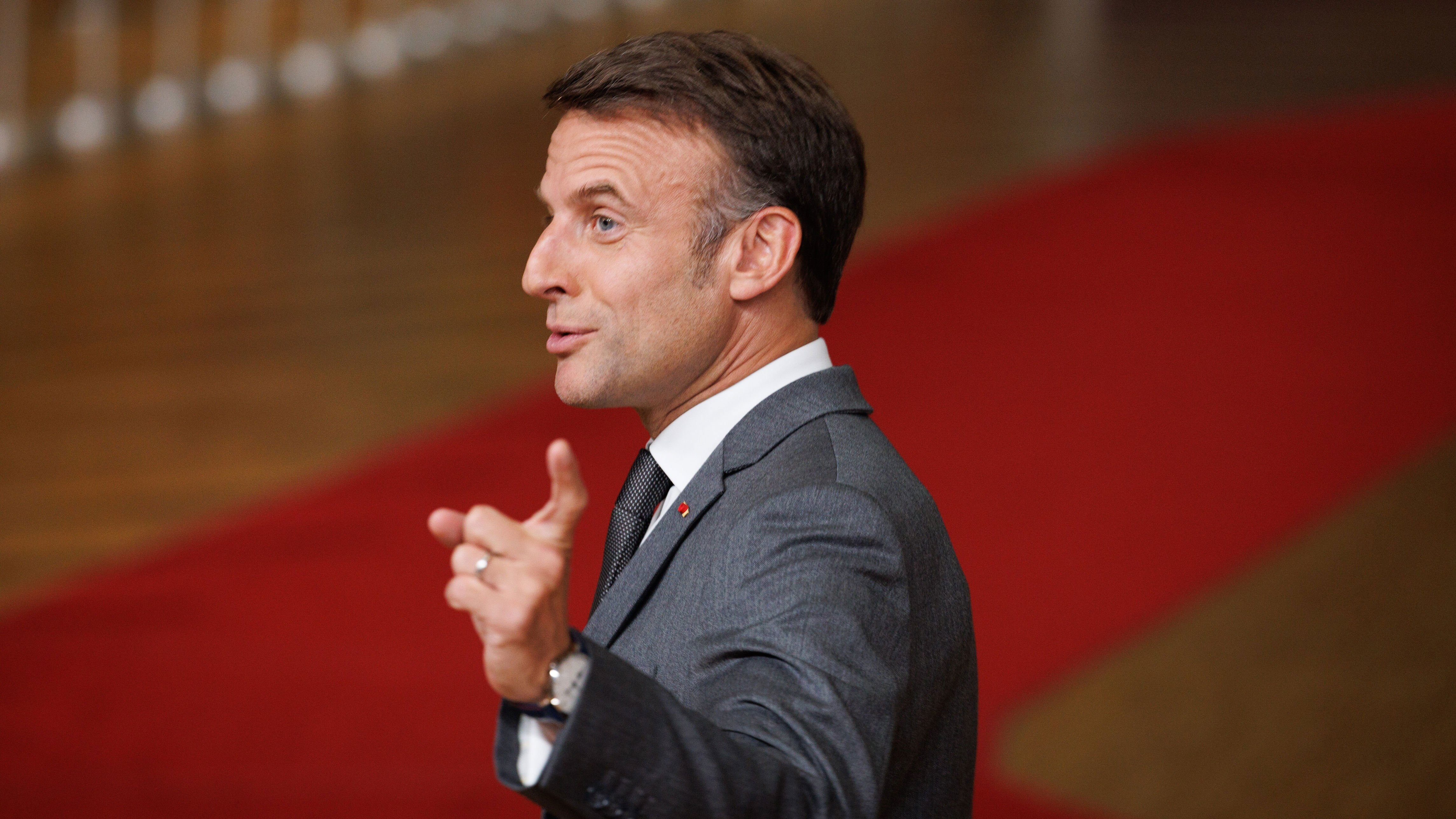 Ruszyły wybory parlamentarne we Francji. Czy skrajna prawica sięgnie po ... Ruszyły wybory parlamentarne we Francji. Czy skrajna prawica sięgnie po ...