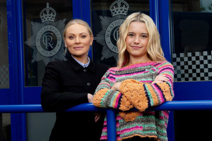 ITV Coronation Street's DS Lisa Swain star 'overwhelmed' as she shares ... ITV Coronation Street's DS Lisa Swain star 'overwhelmed' as she shares ...