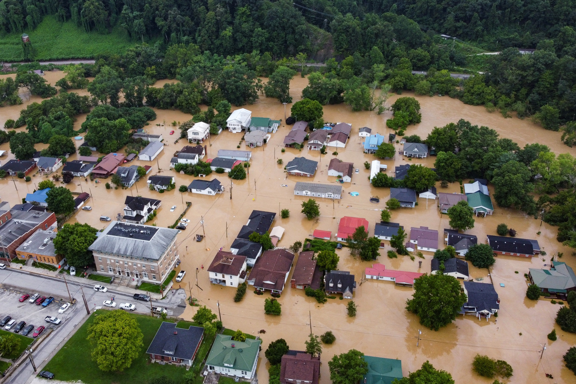 Diseases and other hazards that come with floods