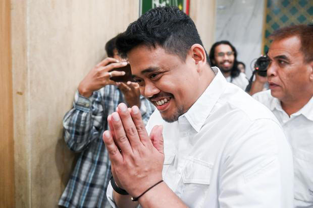 Bobby Nasution dan Ahmad Luthfi Resmi Gabung Gerindra, Sudah Terima KTA Bobby Nasution dan Ahmad Luthfi Resmi Gabung Gerindra, Sudah Terima KTA