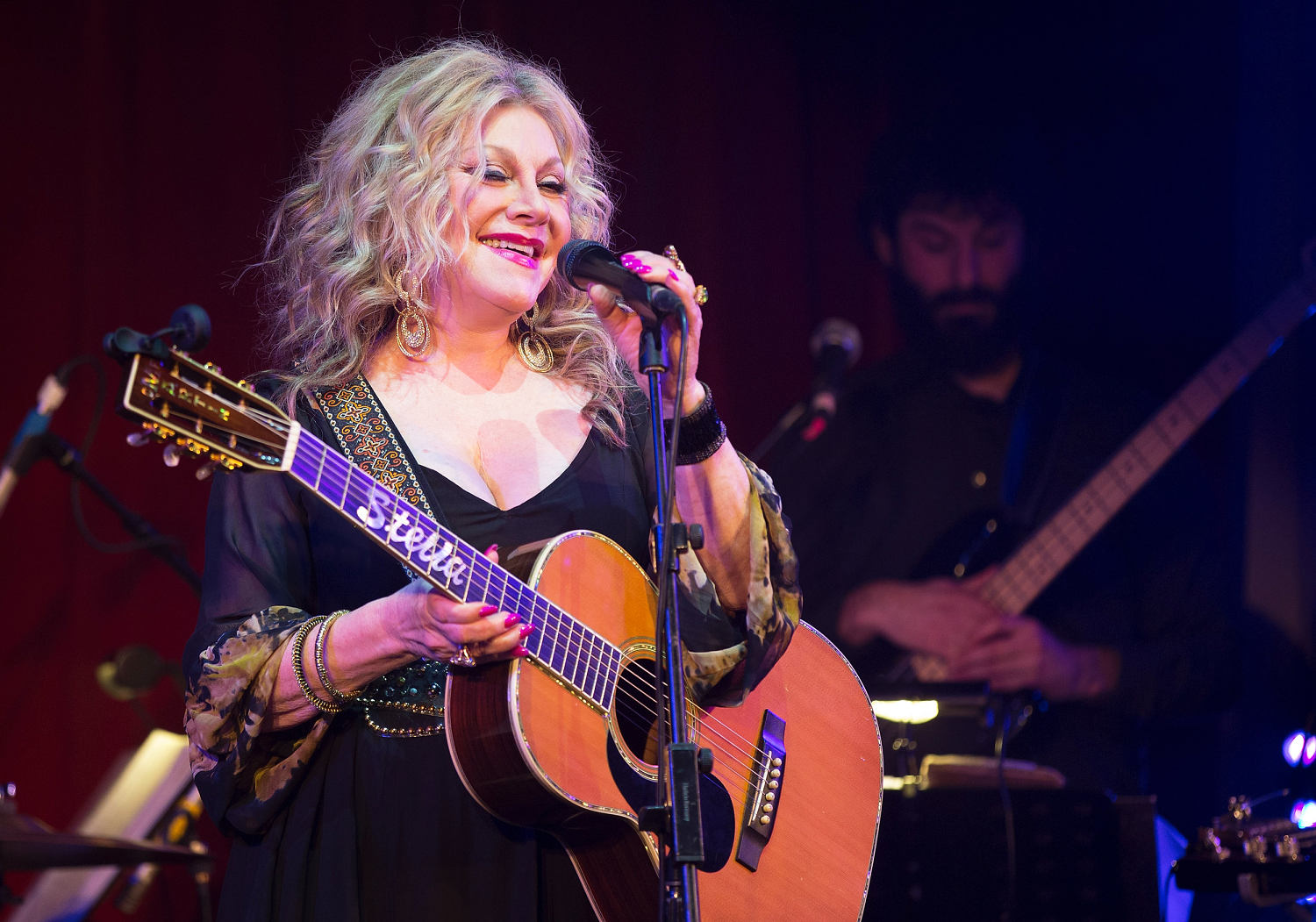 Dolly Parton’s siblings: What to know about her 11 brothers and sisters