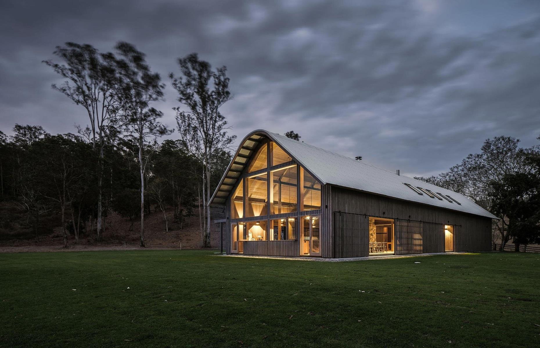 Beautiful Barns Around The World With A Stylish Modern Finish