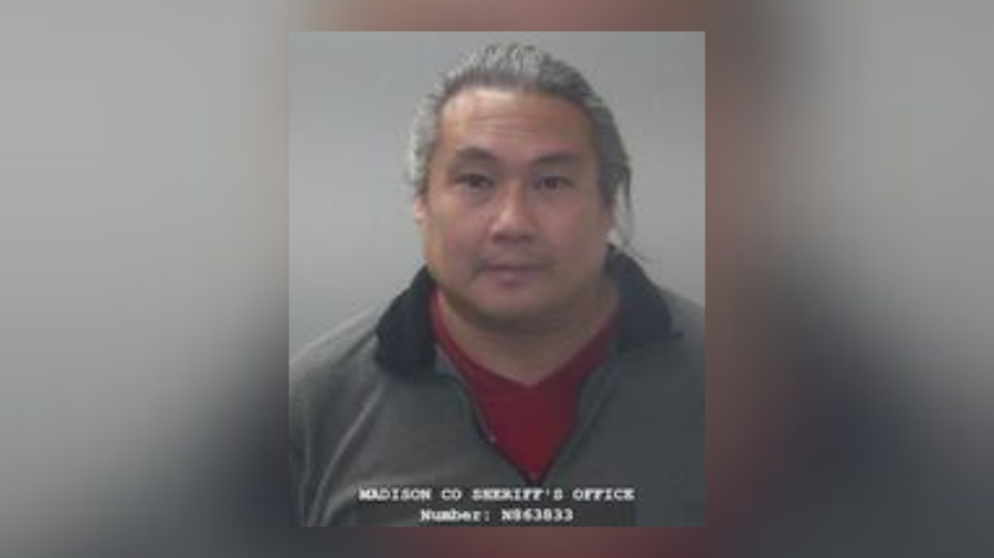 Man accused of killing tow truck driver indicted for murder