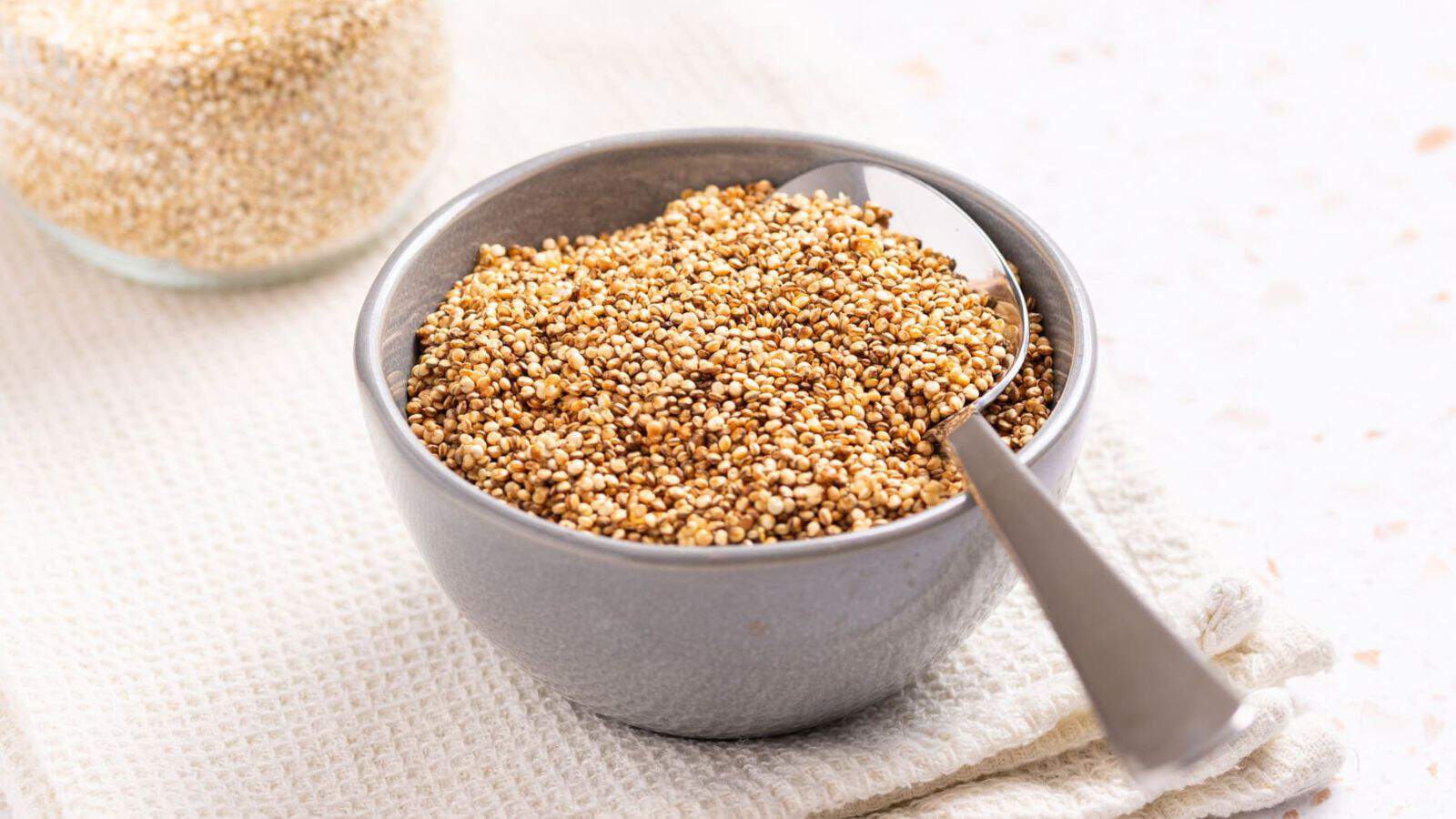 Finger foods that disappear fast—29 that work