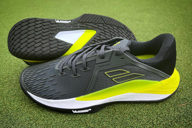 Best tennis shoes for men