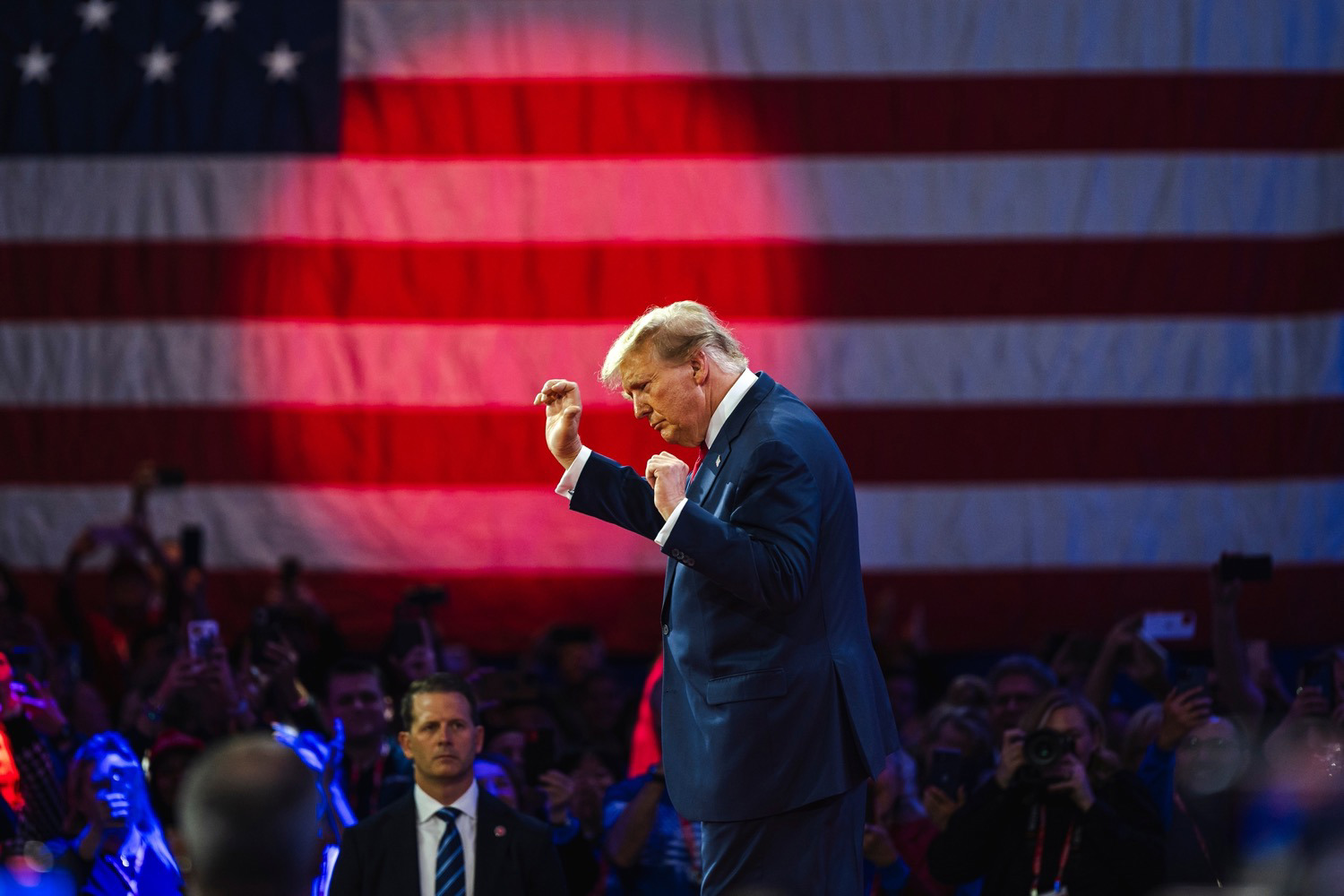 Video of Trump celebrating Project 2025, which he now claims to know ... Video of Trump celebrating Project 2025, which he now claims to know ...