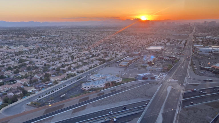 Las Vegas housing market shifts to buyers as prices stabilize, listings ...