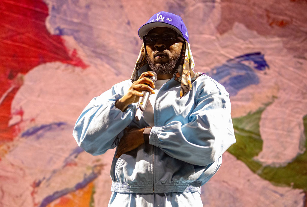 Kendrick Lamar Releases Surprise New Album ‘GNX’ Kendrick Lamar Releases Surprise New Album ‘GNX’