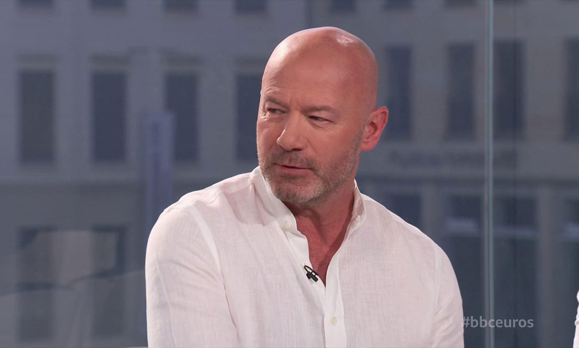 Alan Shearer argues with Rio Ferdinand and Micah Richards over ... Alan Shearer argues with Rio Ferdinand and Micah Richards over ...