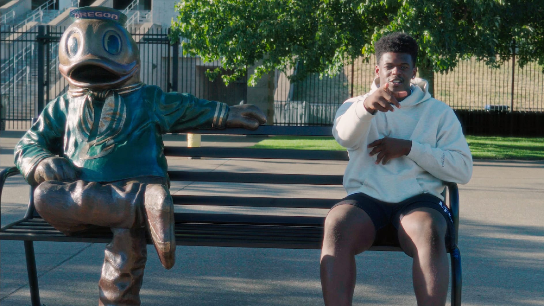 Oregon Ducks' Marcus Harper Reveals Strong Football Team Chemistry ...