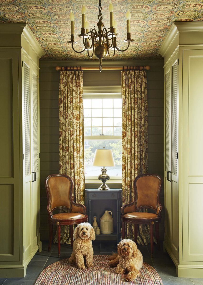 12 Designer-Approved Dark Green Paint Colors to Help You Nail the Moody ...