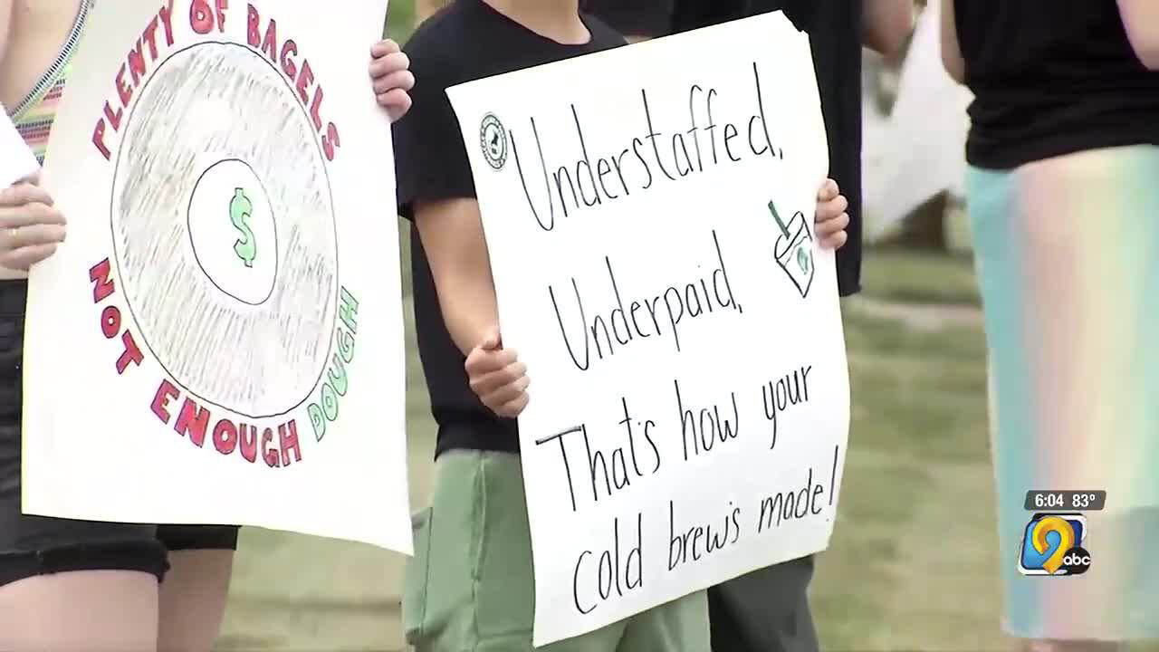 Iowa City Bruegger’s Bagels workers vote against unionizing Iowa City Bruegger’s Bagels workers vote against unionizing