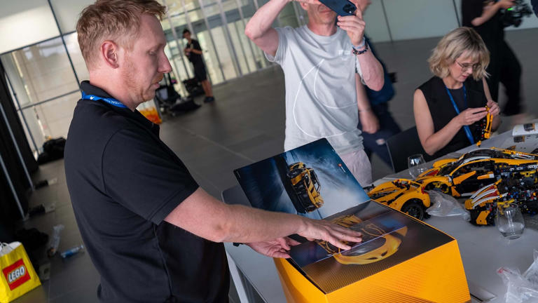 The Lego Technic McLaren P1 Is the Ultimate Model Car