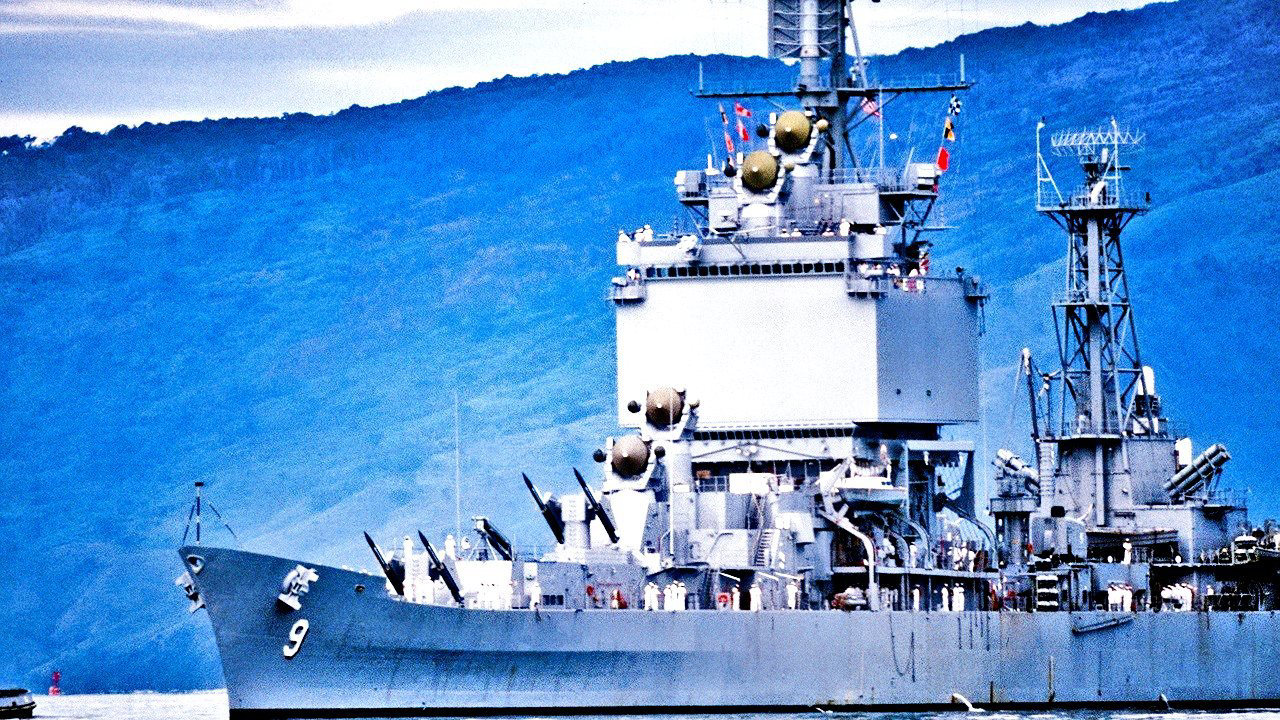 USS Long Beach: The U.S. Navy's 'Last' Cruiser Was a Nuclear 'Monster ... USS Long Beach: The U.S. Navy's 'Last' Cruiser Was a Nuclear 'Monster ...