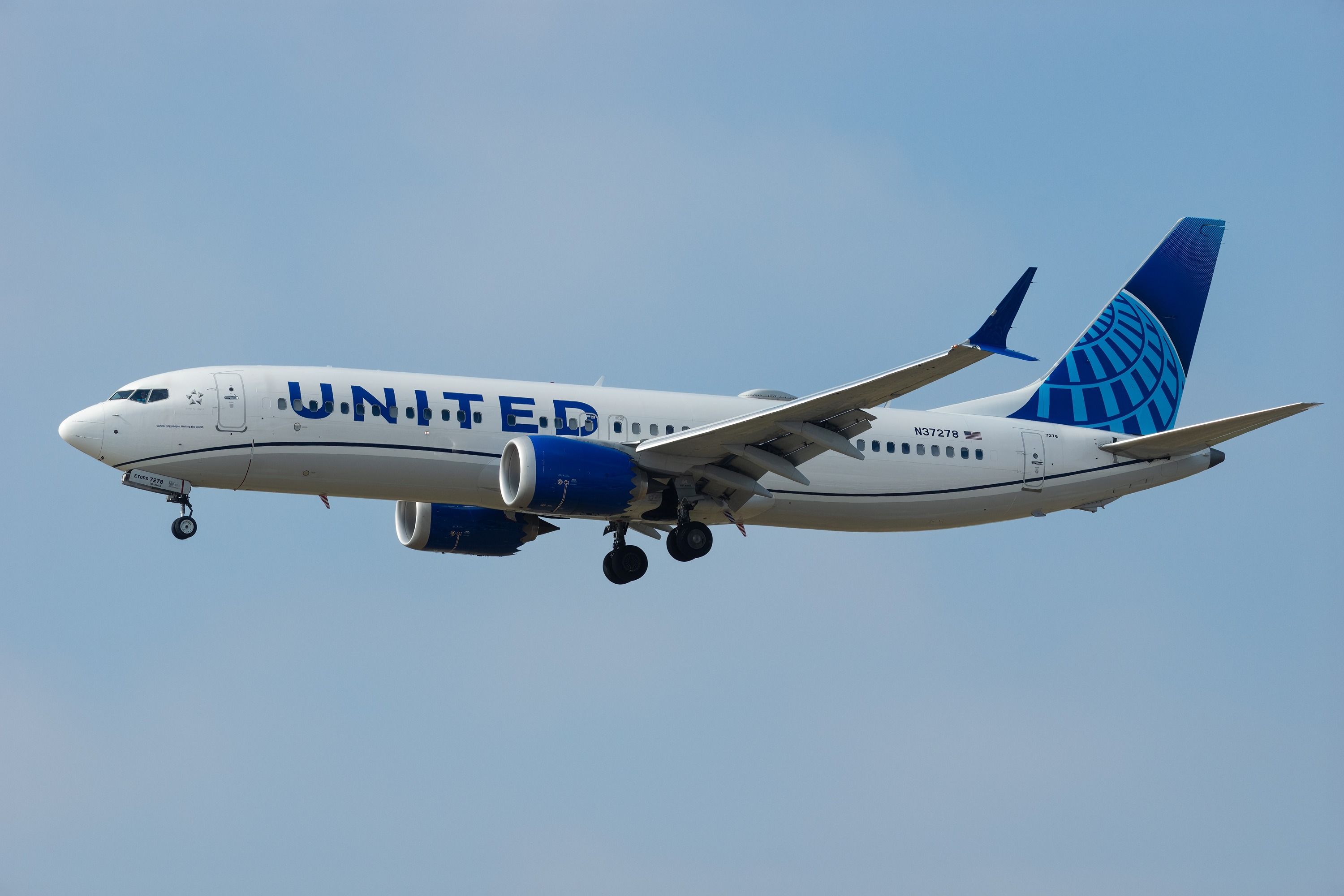 United Airlines Now Has Record 3 Transatlantic Boeing 737 Routes