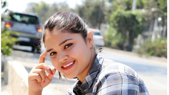 Kannada news anchor Divya Vasantha arrested for allegedly extorting a ... Kannada news anchor Divya Vasantha arrested for allegedly extorting a ...