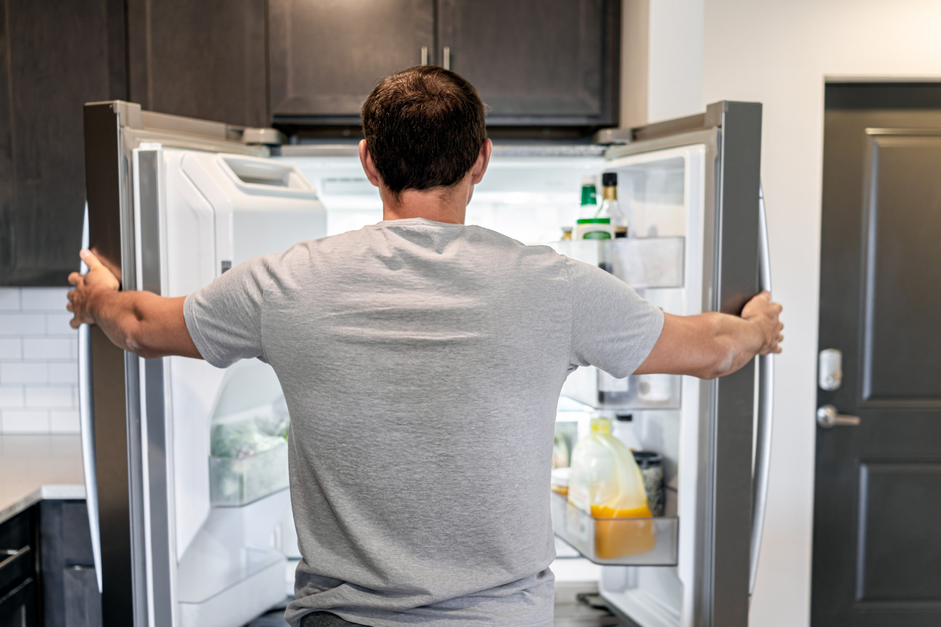 Les astuces simples pour un frigo bien ordonné
