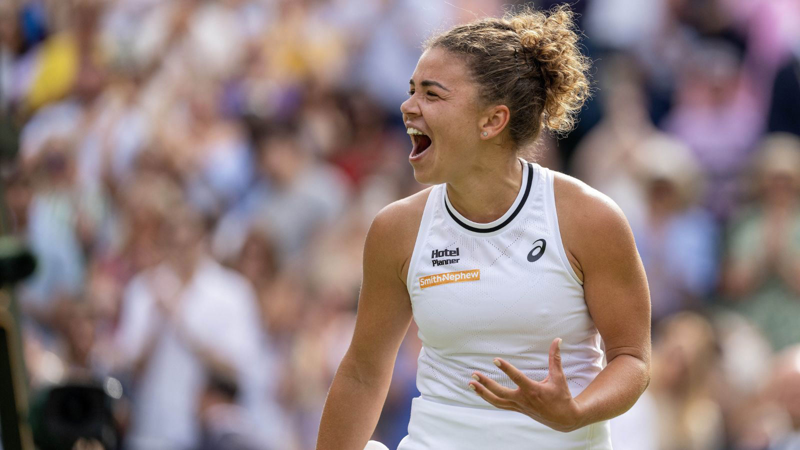 Wimbledon Final Showdown: Krejcikova vs Paolini Preview Wimbledon Final Showdown: Krejcikova vs Paolini Preview