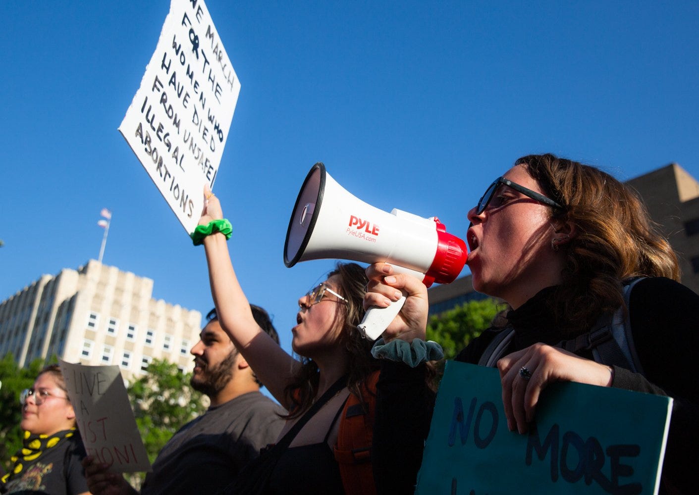 This isn't 1873. Attacking women's reproductive rights violates free ...