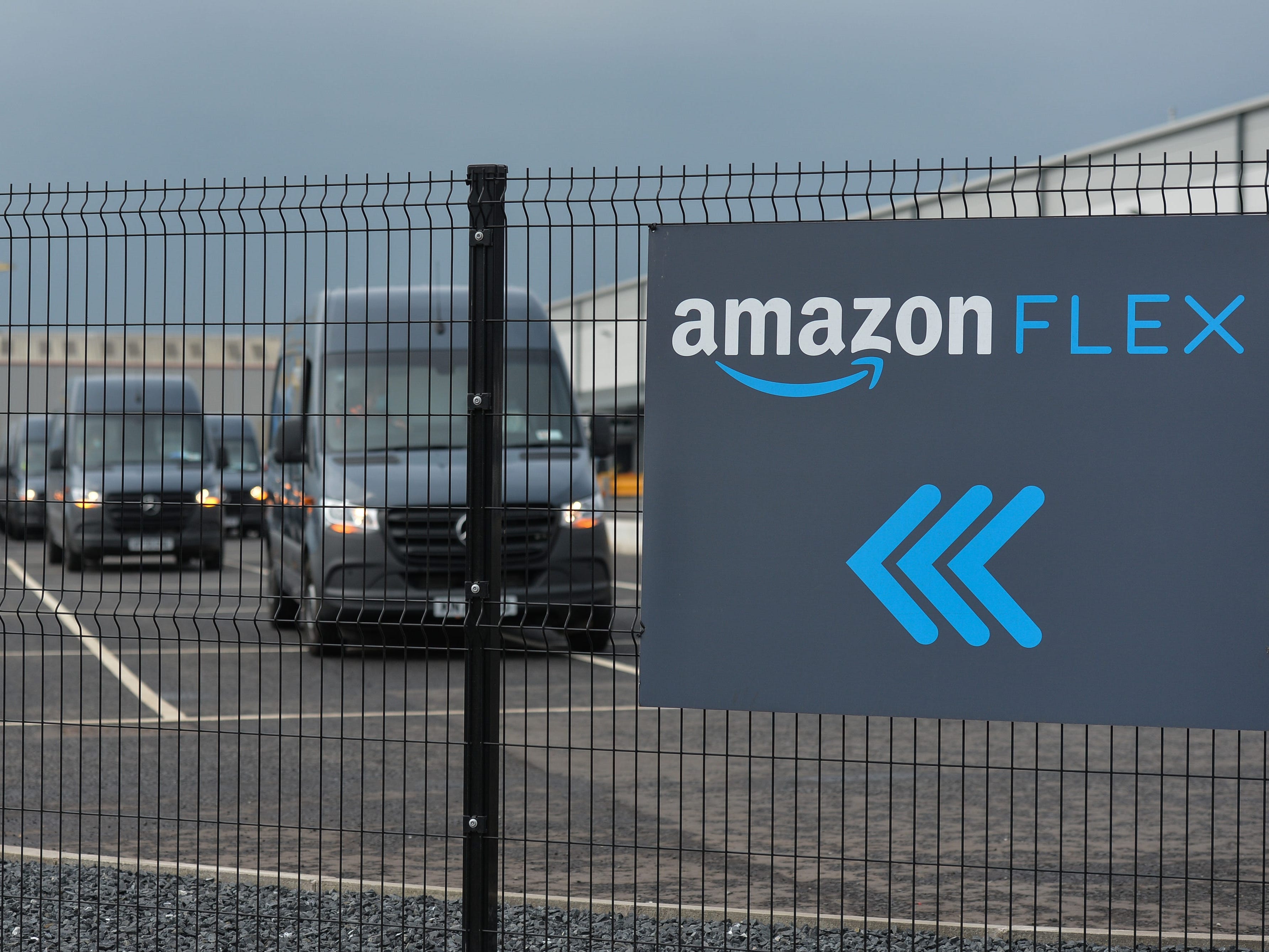 Amazon Flex workers' schedules aren't so flexible after all, new report ...
