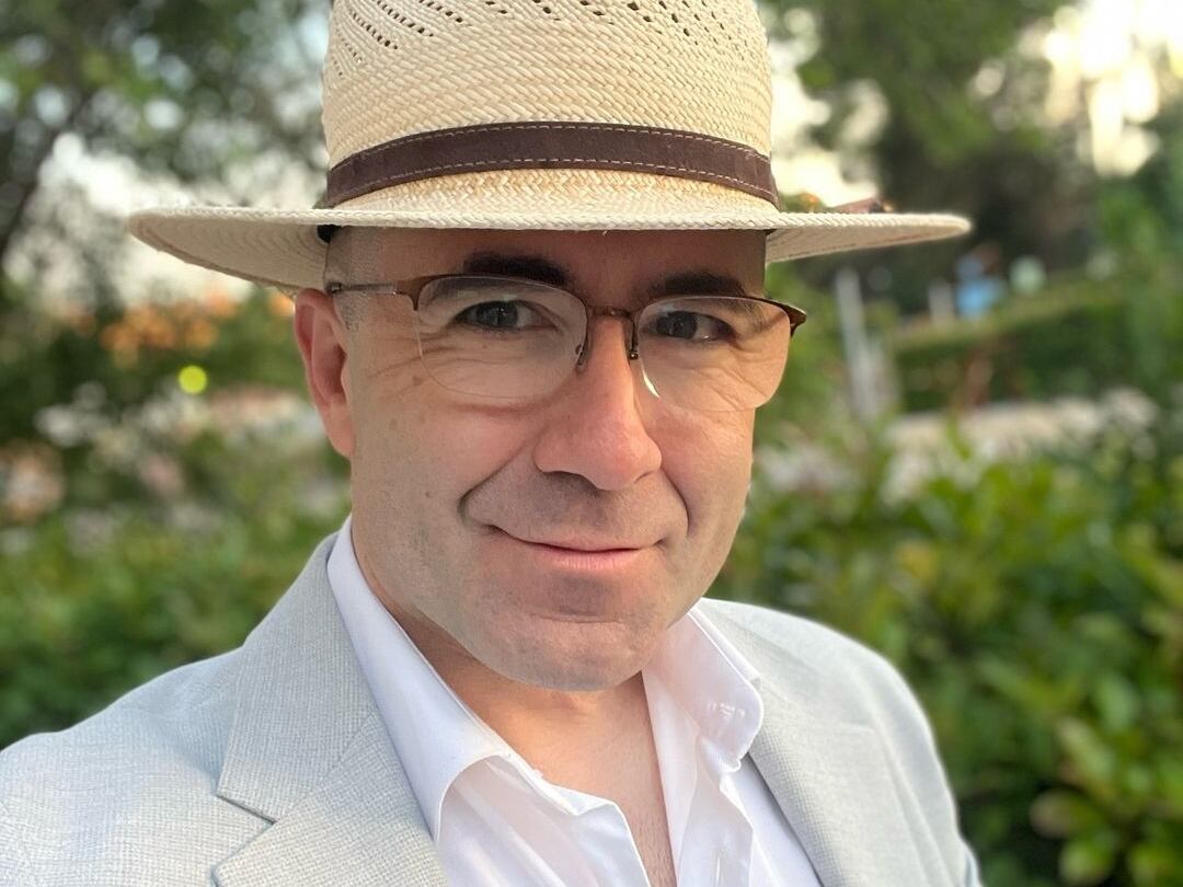 Quién es Sezar Blue, el youtuber gastronómico que combate en 'La Velada ...