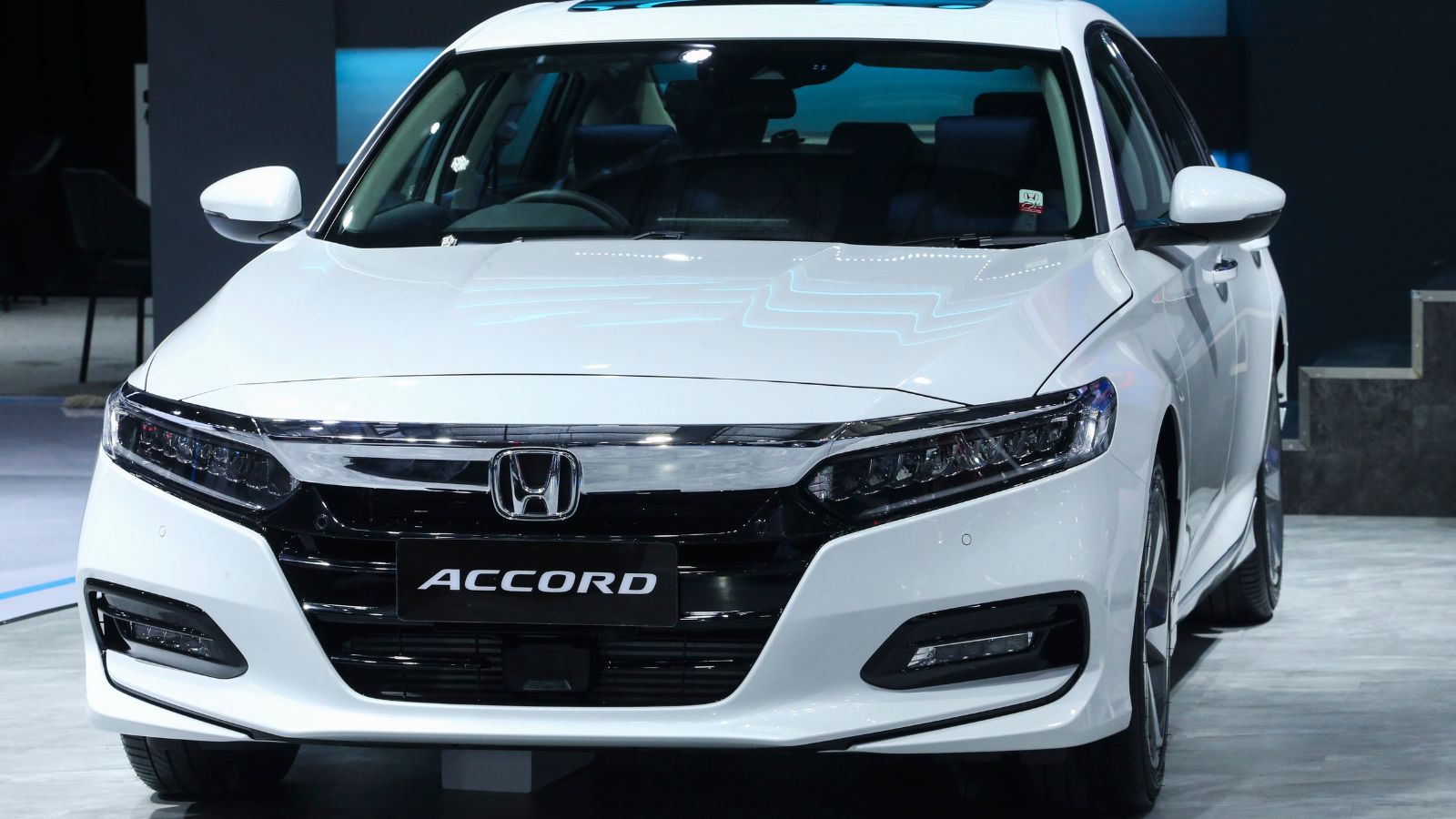 22 Vehicles That Can Go Over 300,000 Miles Without Breaking a Sweat