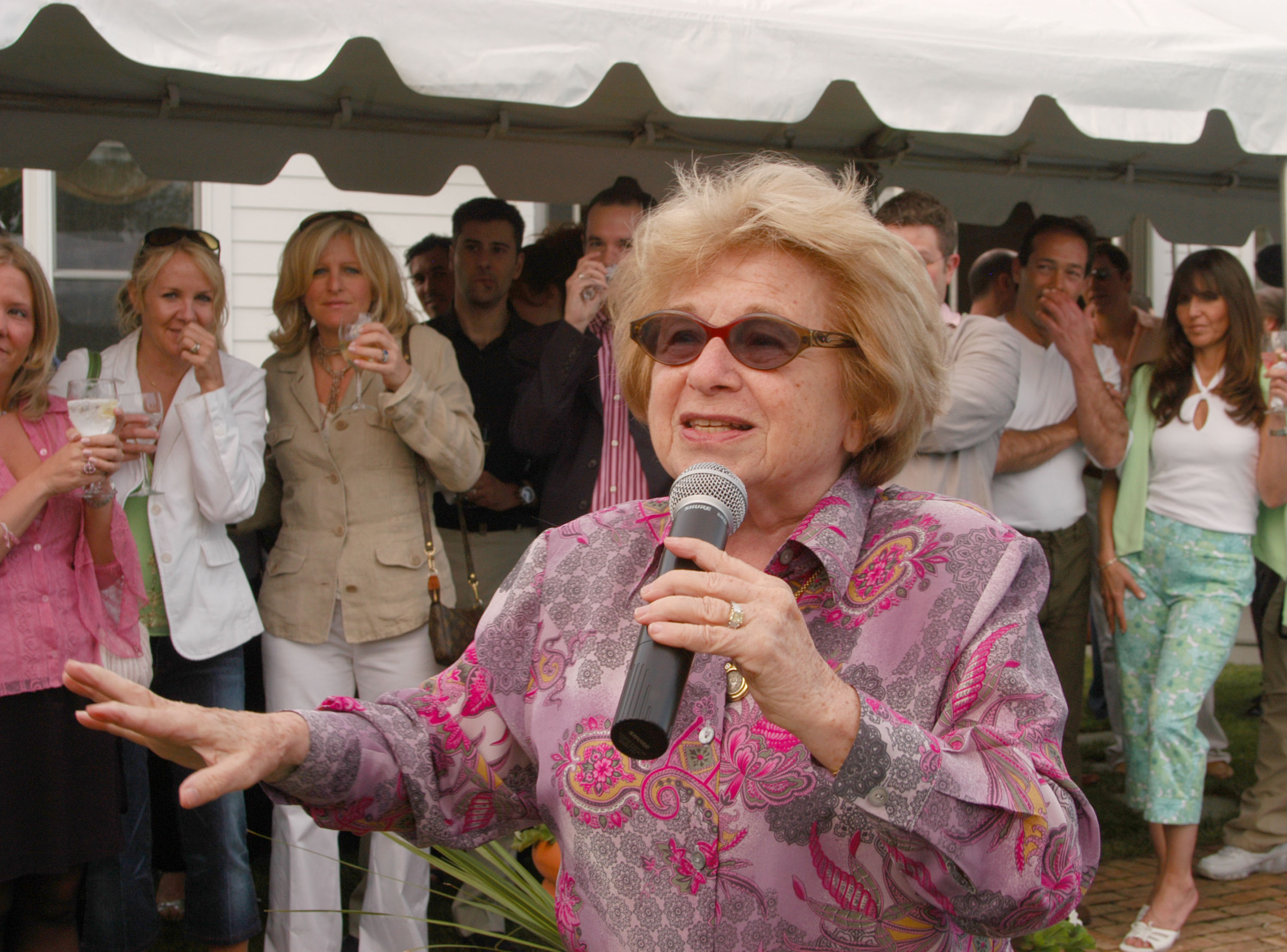 Celebrities who have died in 2024