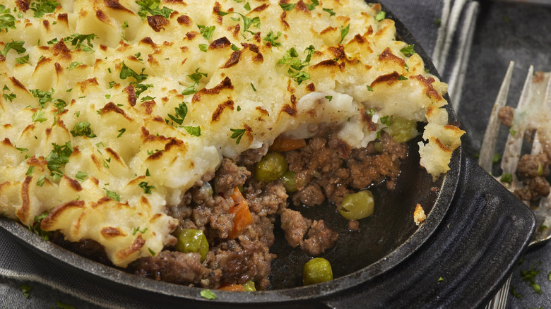 15 Secret Ingredients A Home Chef Recommends For The Best Shepherd's Pie