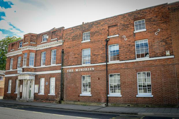 Colchester gallery to team up with professional artist in expanded ...