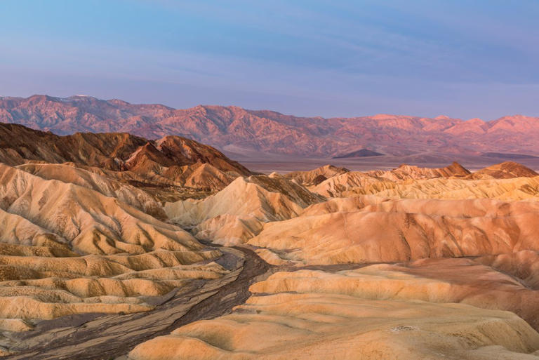 15 EPIC Hikes in Death Valley National Park