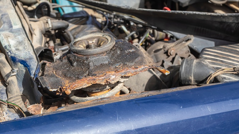 5 Mechanic-Approved Tips For Buying A Used Car