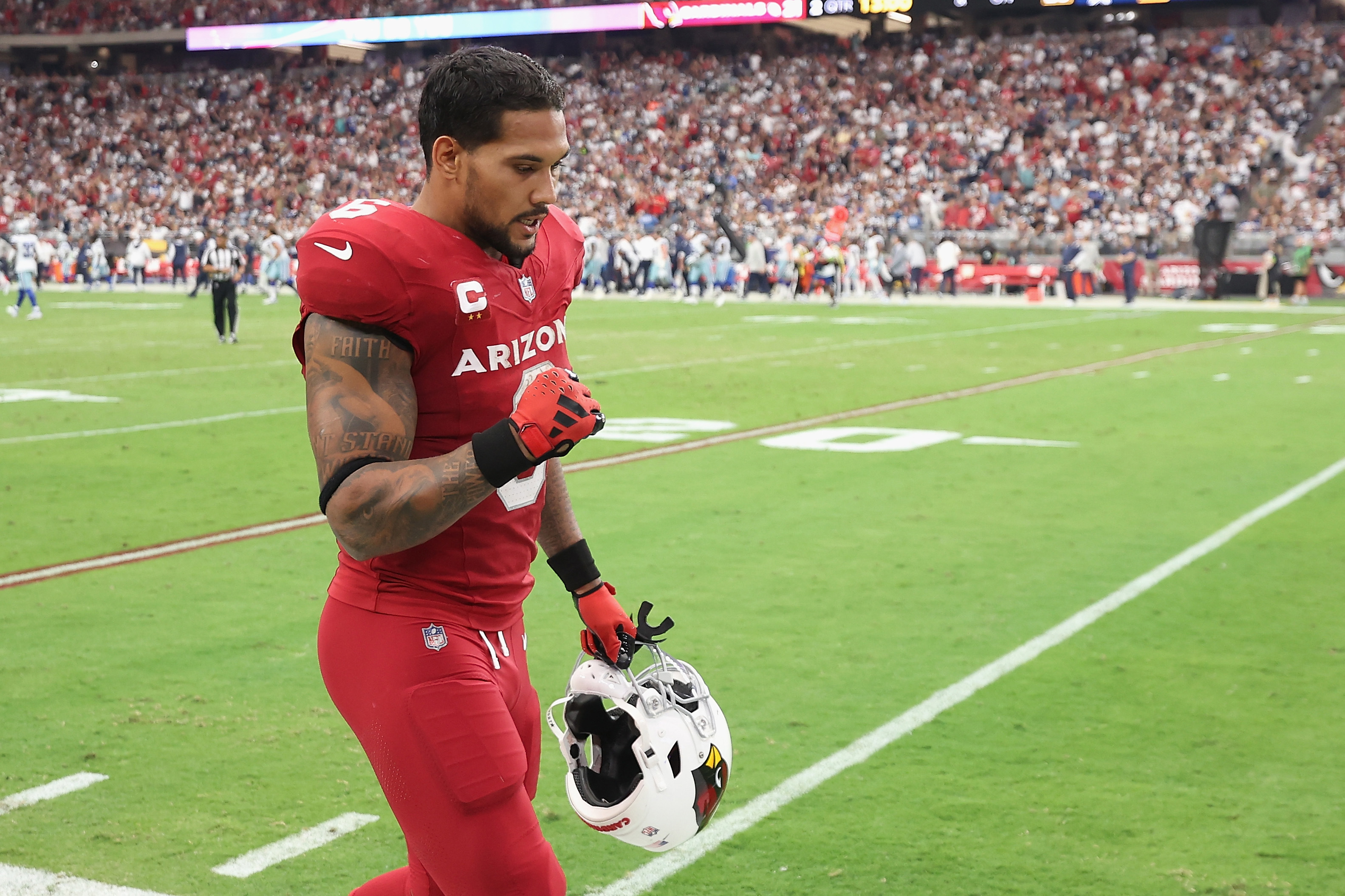 Cardinals' James Conner Has Lofty Goals For Himself Entering 2024 Cardinals' James Conner Has Lofty Goals For Himself Entering 2024