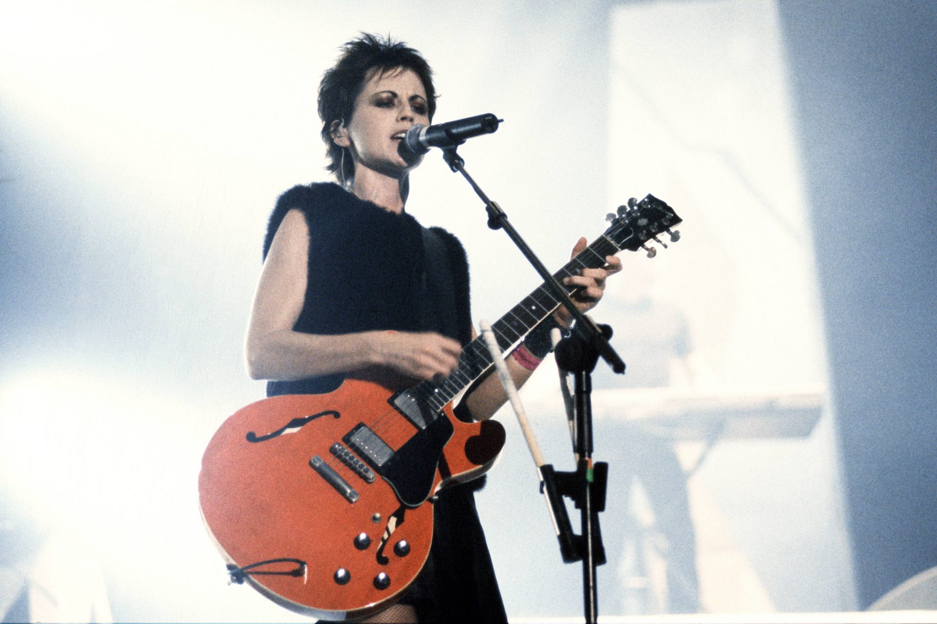 The life and tragic death of Dolores O'Riordan, iconic voice of The ...