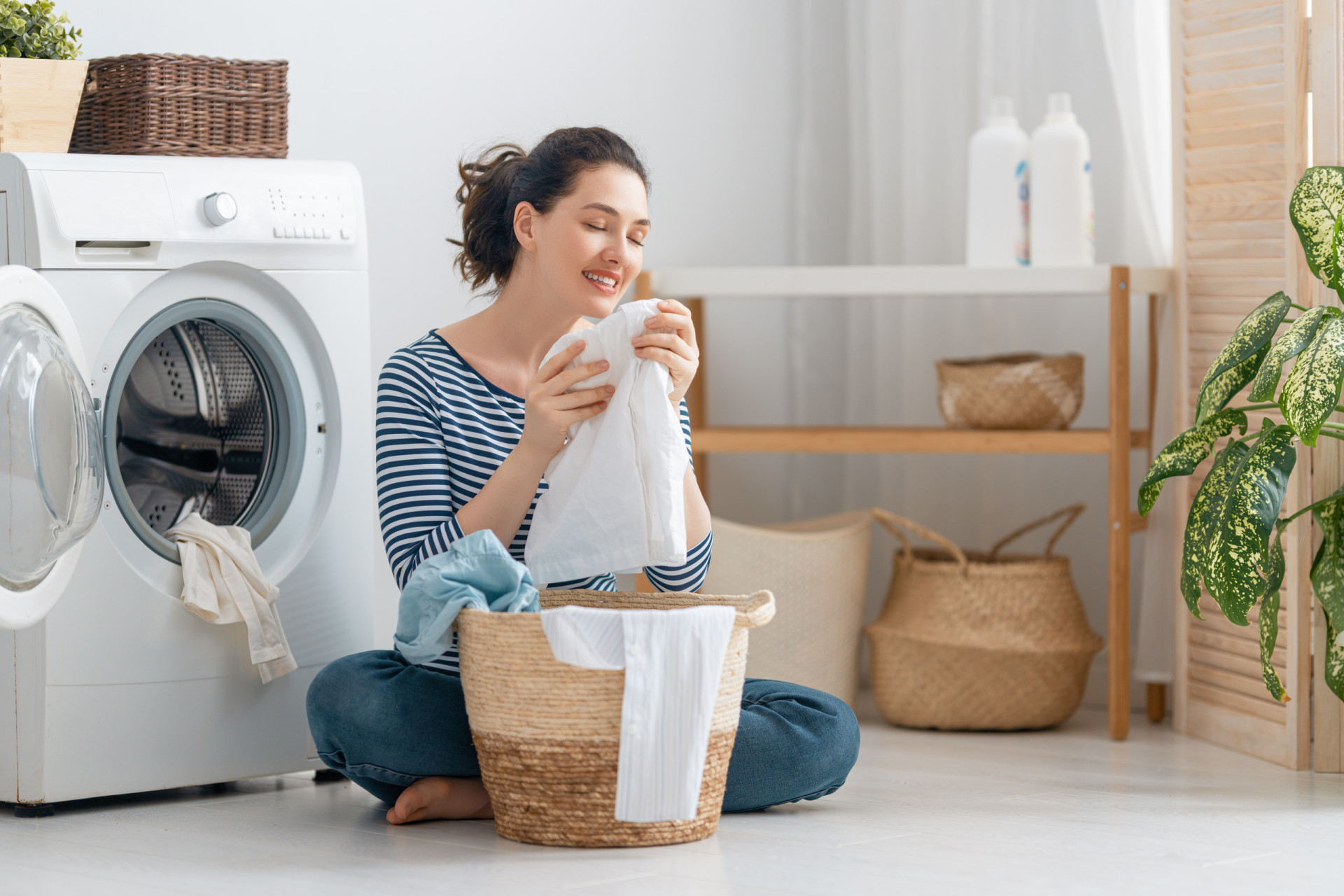 How to clean your washing machine properly, for odor-free clothes every ...